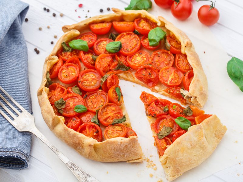 In the kitchen with Kelley: Tomato basil pie | Health Maximizer
