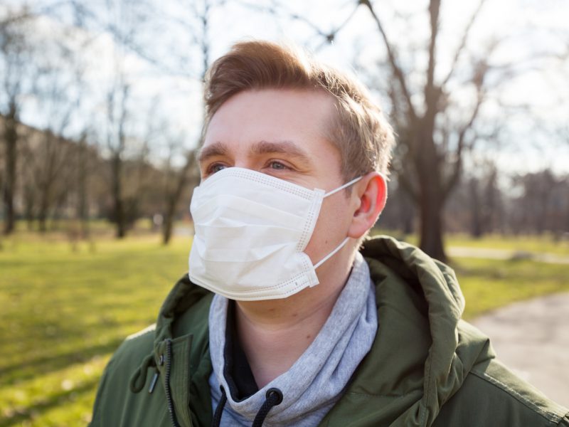 How to prevent skin damage from wearing a face mask during the pandemic ...